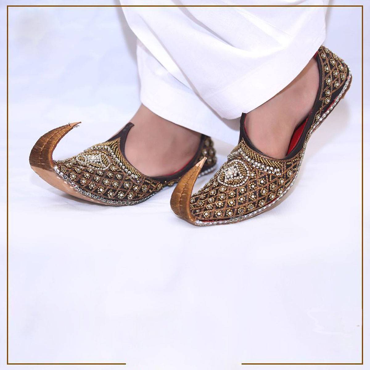 Pure Leather Traditional Khussa For Men - Leyjao.pk